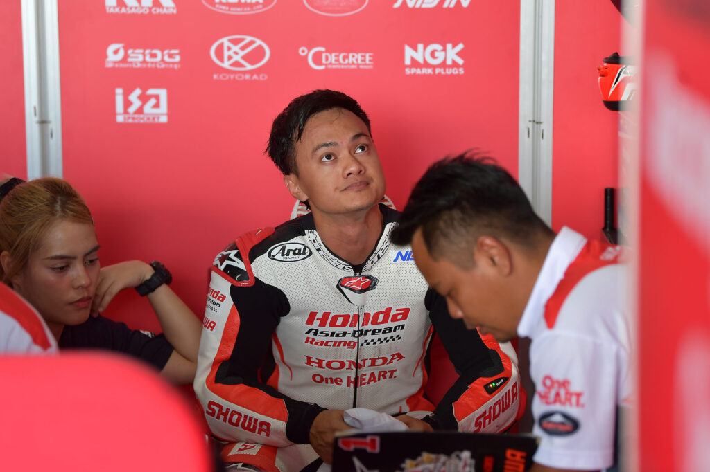 เอเชีย โร้ด เรซซิ่ง ออกสตาร์ทสนามตัดสินแชมป์เร้าใจ! “ทัพนักบิดไทย 20 คน” ลงล่าแชมป์โฮมเรซส่งท้าย ...